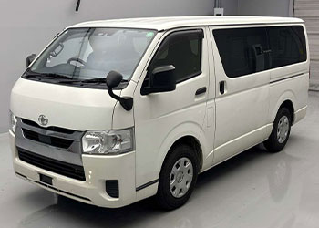 TOYOTA HIACE